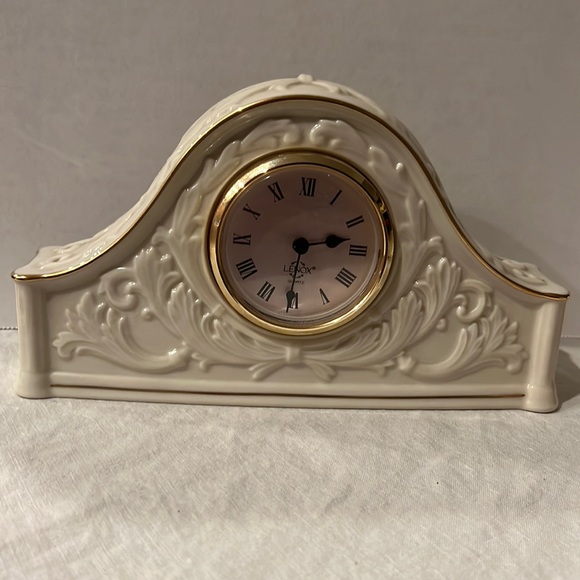 Lenox | Accents | Lovely Lenox Vintage China Clock Works Perfectly ...
